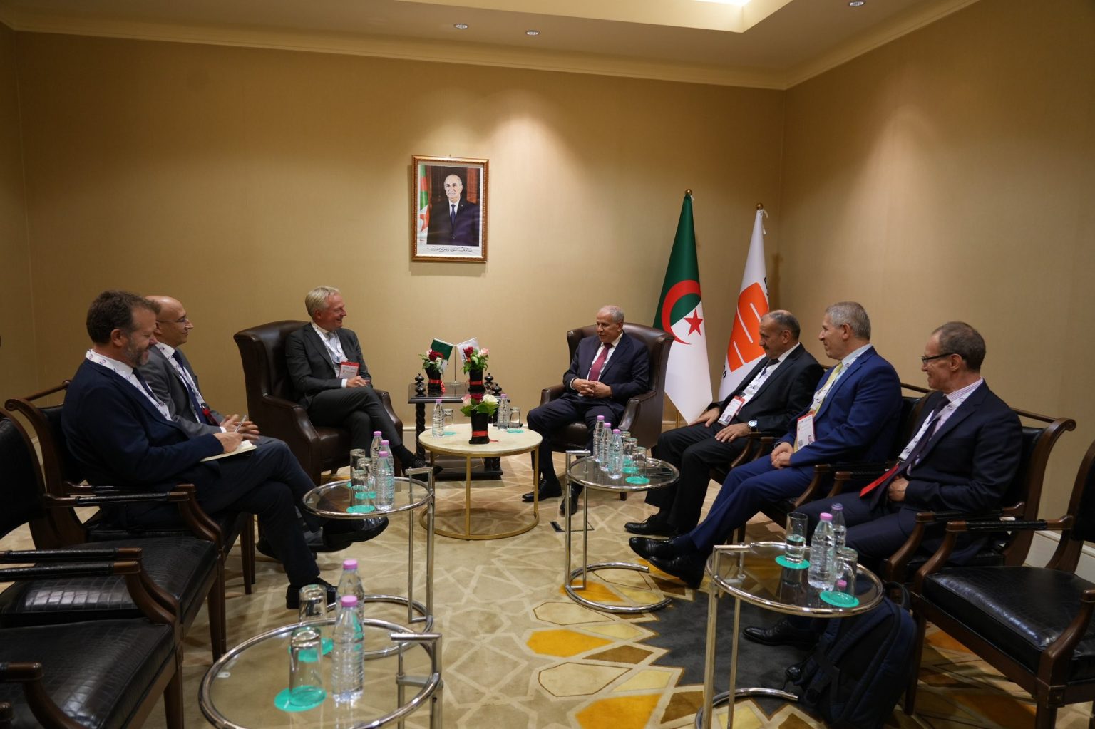 SONATRACH Chairman & CEO on work and inspection visit at the Hassi R ...